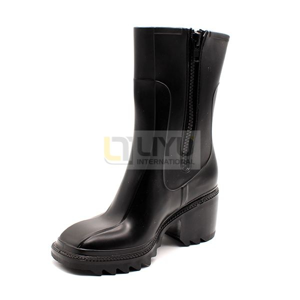 PVC Women's Rain Boots Chelsea Boots Adult Fashion Thick Sole Black ...